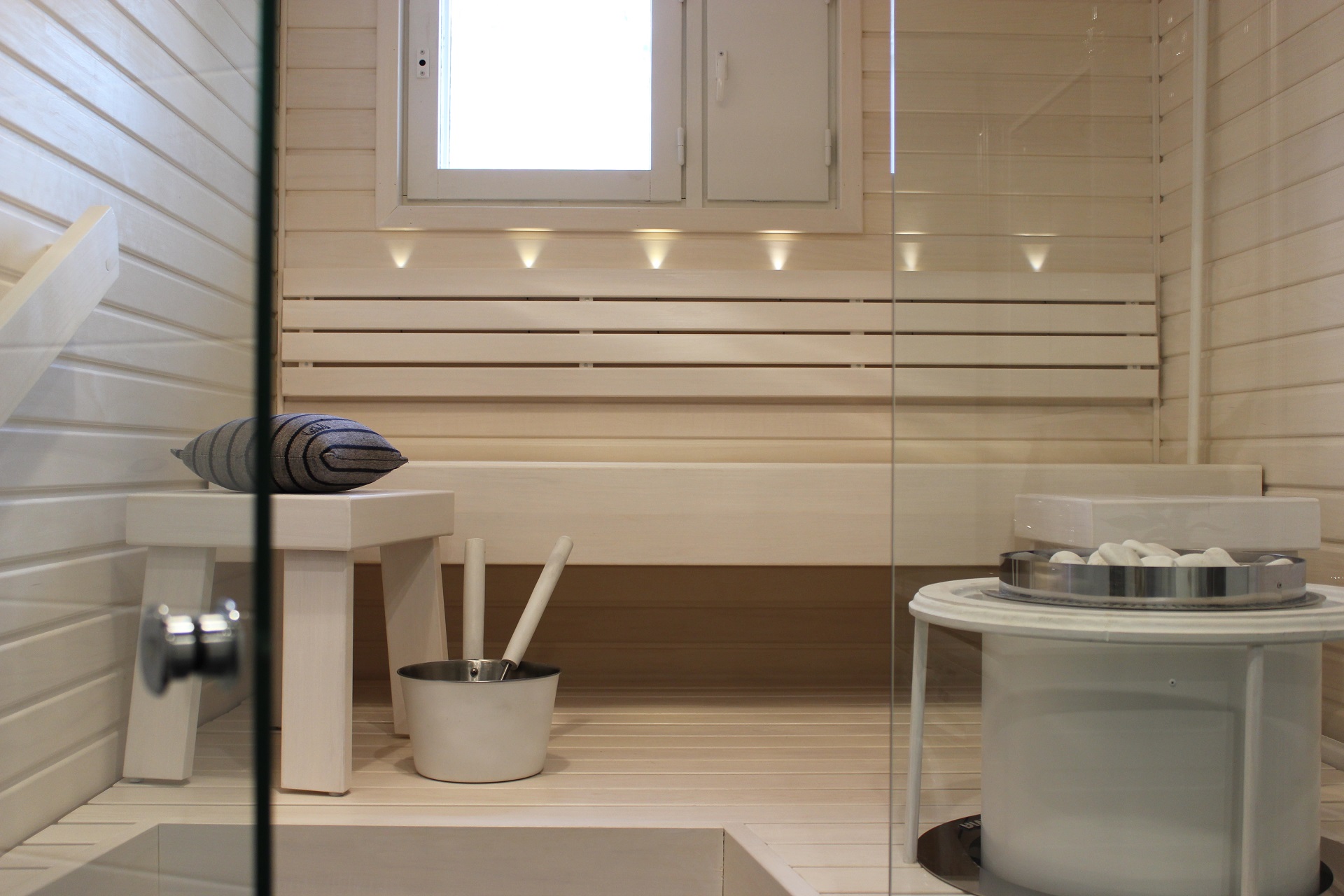 Kylpyhuone – Sisustussuunnittelu Emilia Karenina